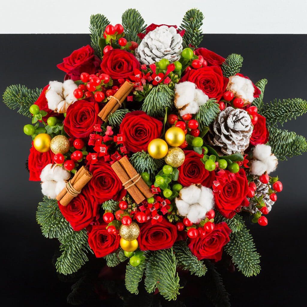 Jauki Kalėdinių puokščių kolekcija jau čia! | WOW Flowers Delivery